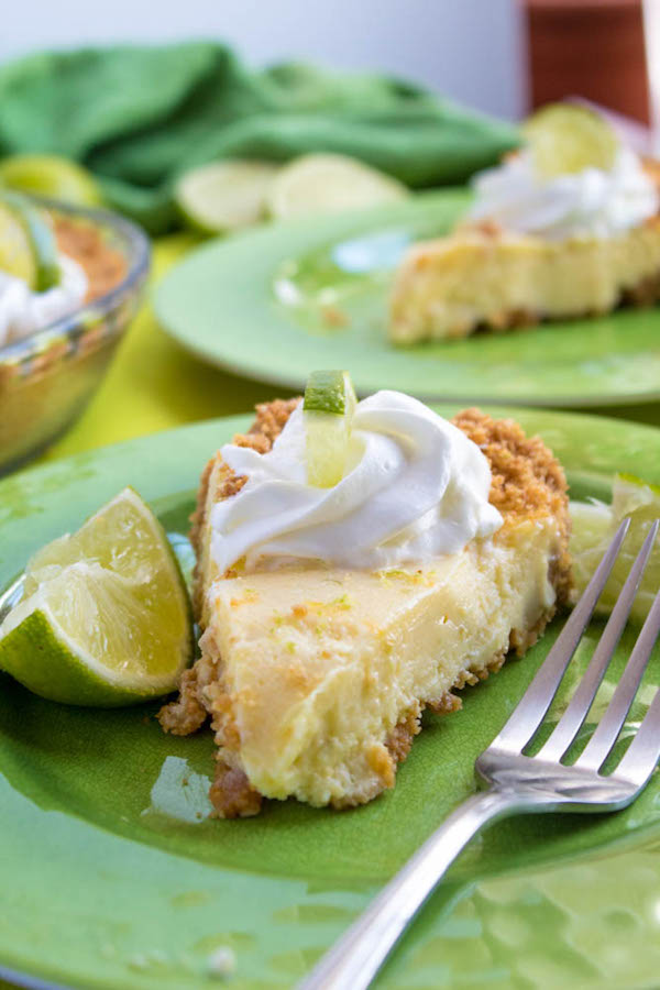 Simply Amazing Key Lime Pie ~ Recipe | Queenslee Appétit