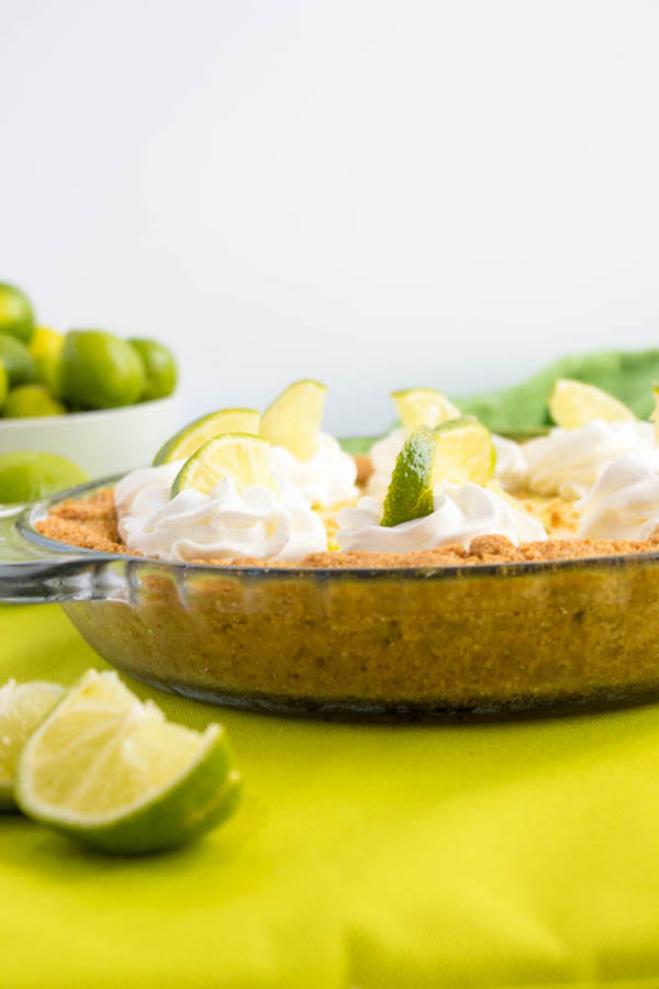 Simply Amazing Key Lime Pie ~ Recipe | Queenslee Appétit