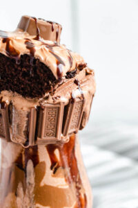 Ultimate Chocolate Lovers Freakshake ~ Recipe | Queenslee Appétit