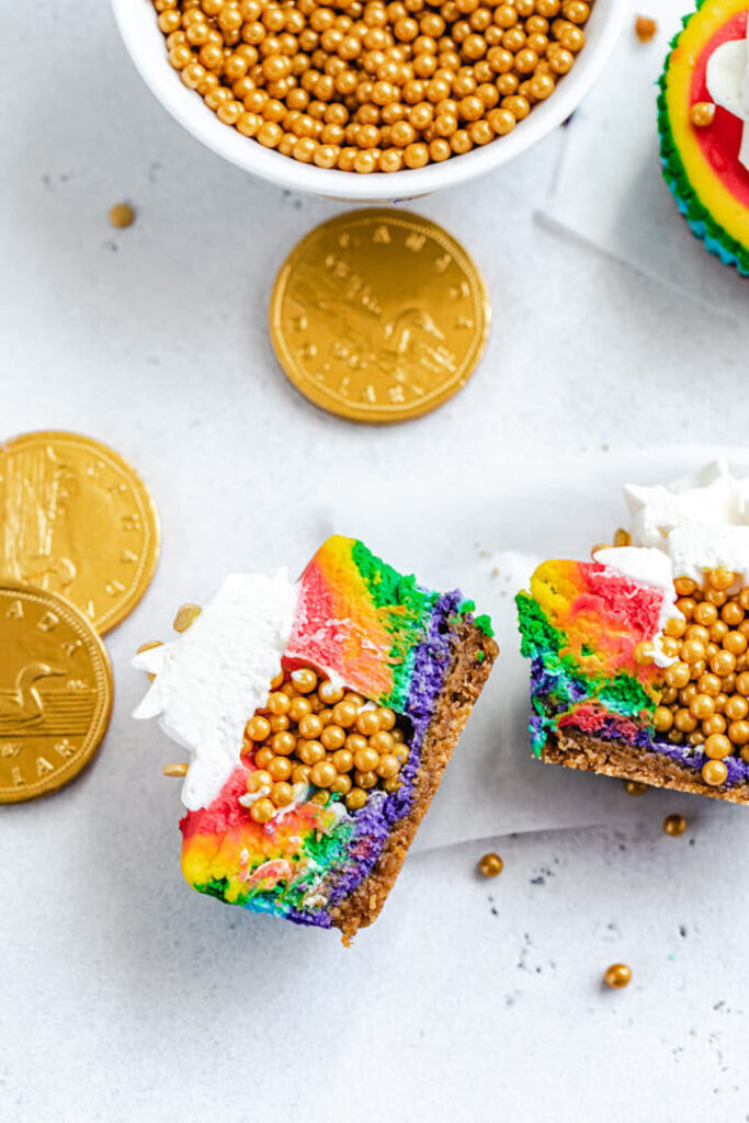 Pot of Gold Mini Rainbow Cheesecakes | Queenslee Appétit