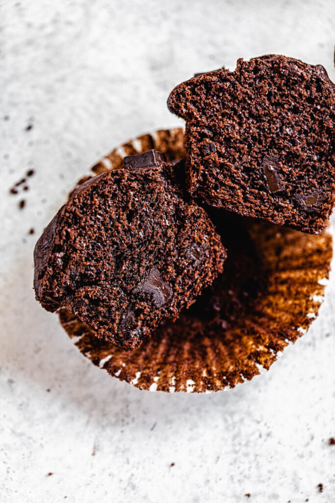 Triple Chocolate Chip Muffins | Queenslee Appétit