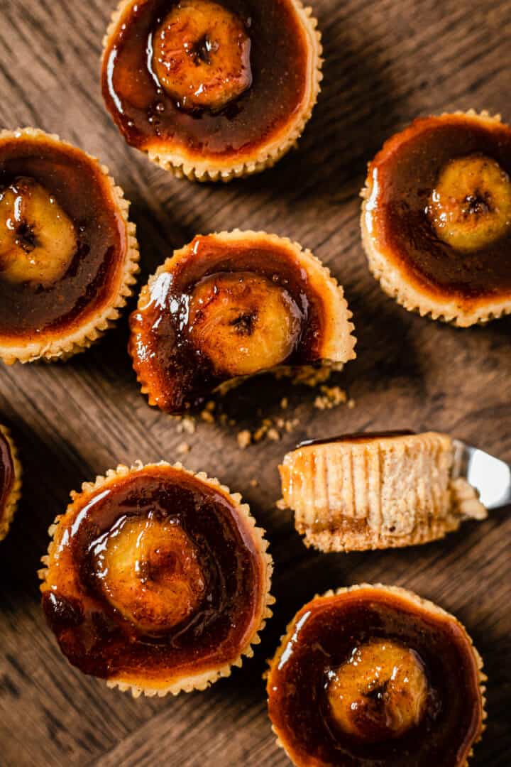 Mini Bananas Foster Cheesecakes - Recipe | Queenslee Appétit